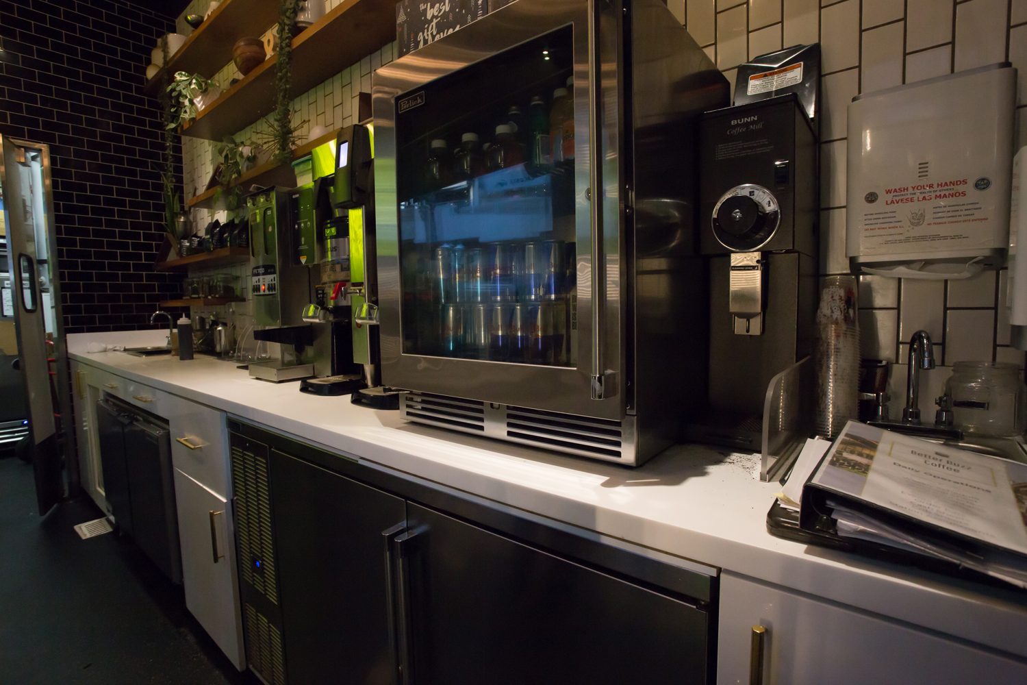 Better Buzz Coffee – Fashion Valley – REB Design