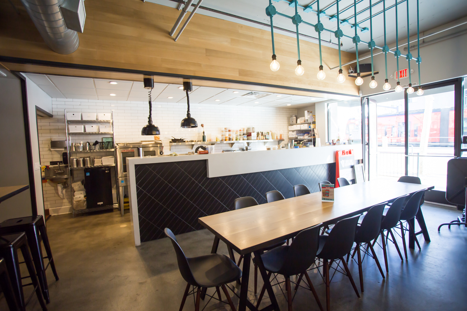 Duck Foot Tap Room – Downtown San Diego – REB Design